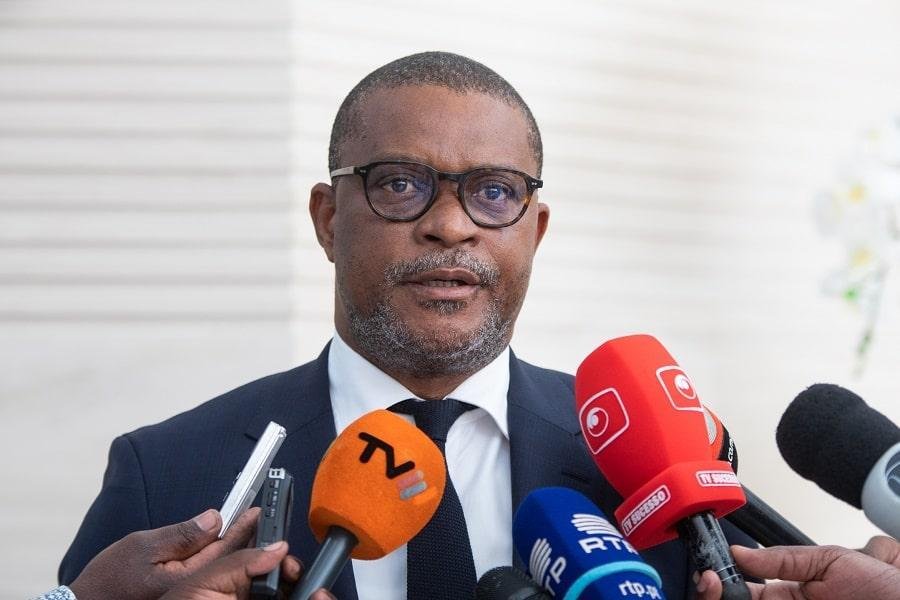 Max Tonela diz que fundo soberano pode ser aprovado este ano - Profile ...