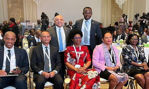 África pode ser transformada no continente do futuro - Profile